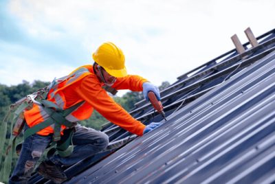 A szendvicspanelek összeszerelése + műszaki rajzok